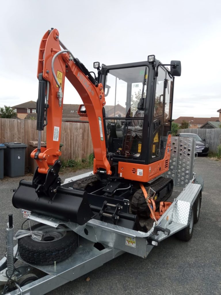 New digger - Finn Geotherm